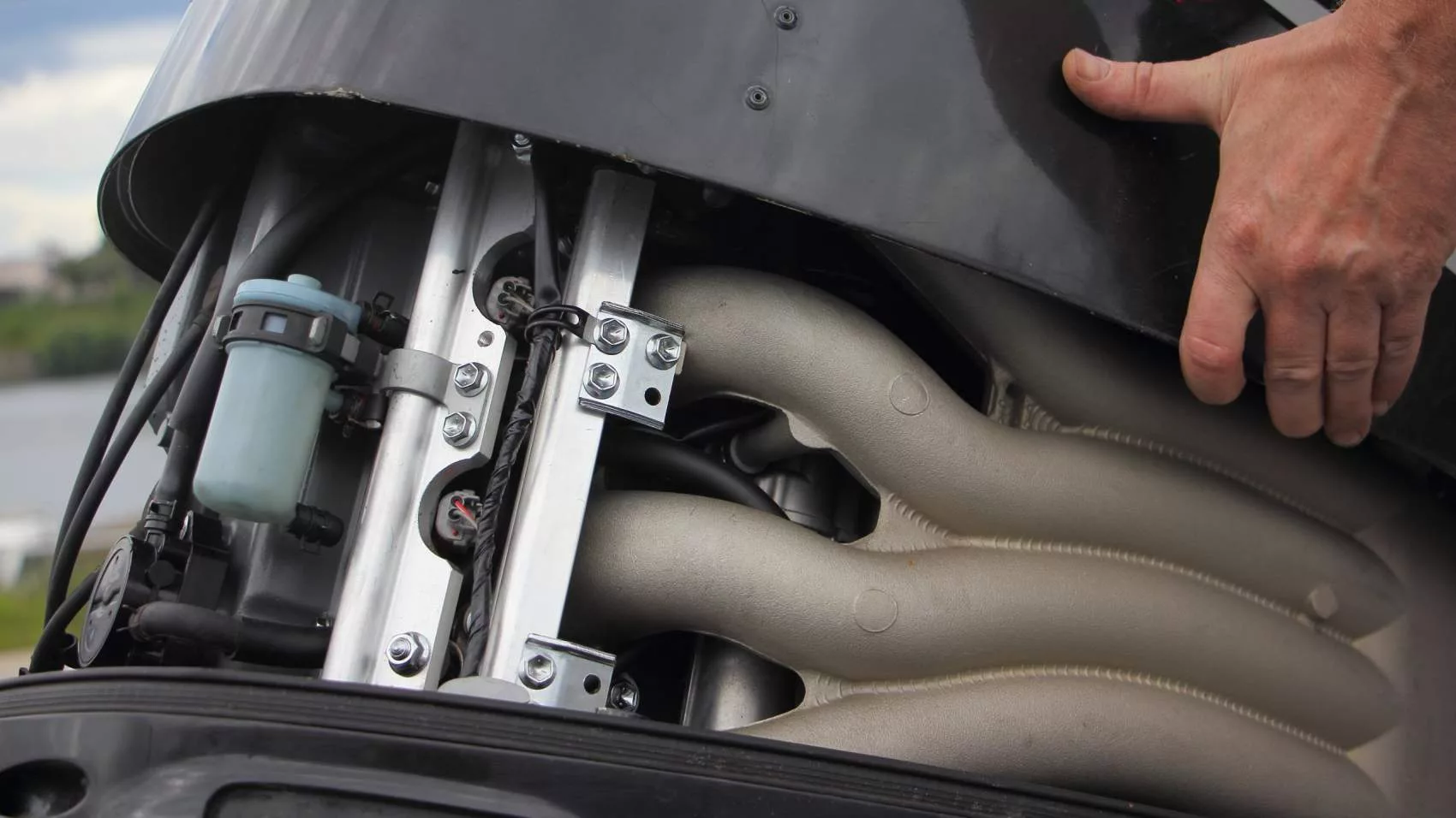 Boat Engine Replacement - Boat Engine Repair Services